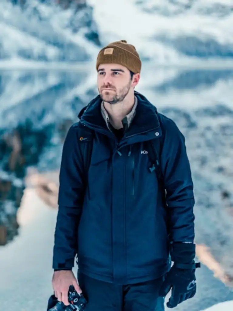 Coat vs Jacket: the Key Differences You Need to Know